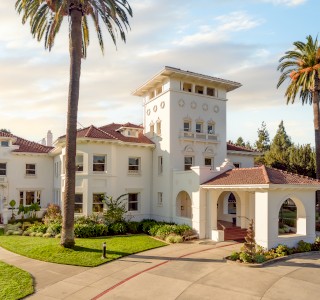 In The News - Press | Hayes Mansion Curio Collection by Hilton